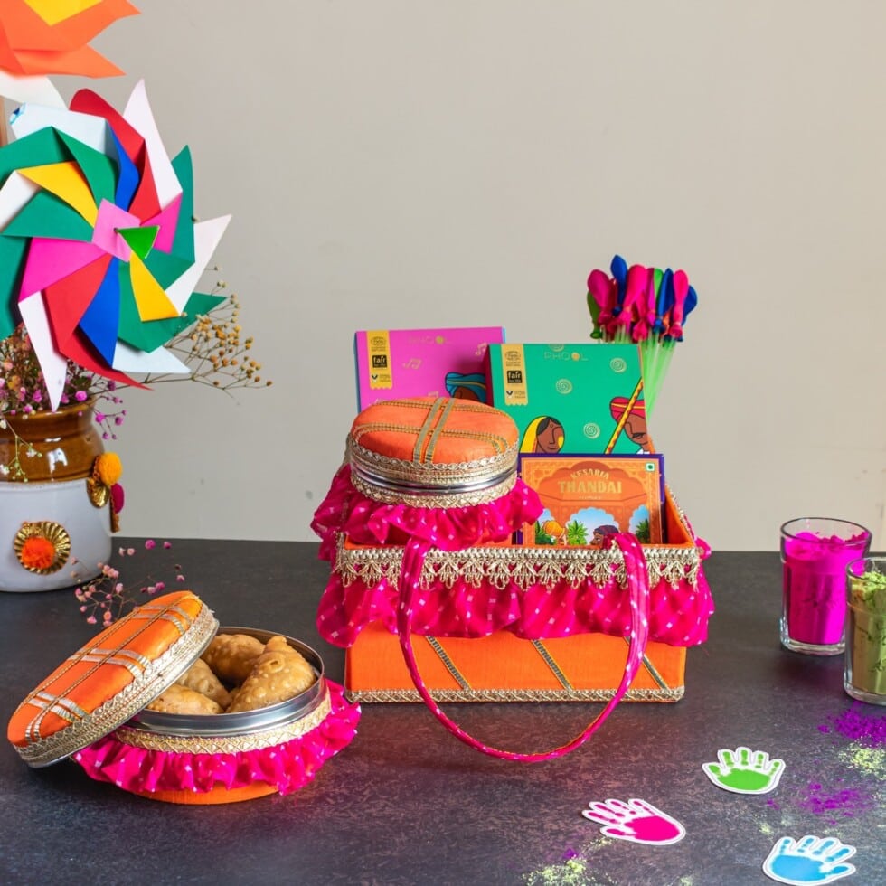 Decorative Holi Platter Suggestions for the Festival Season: Curate ...